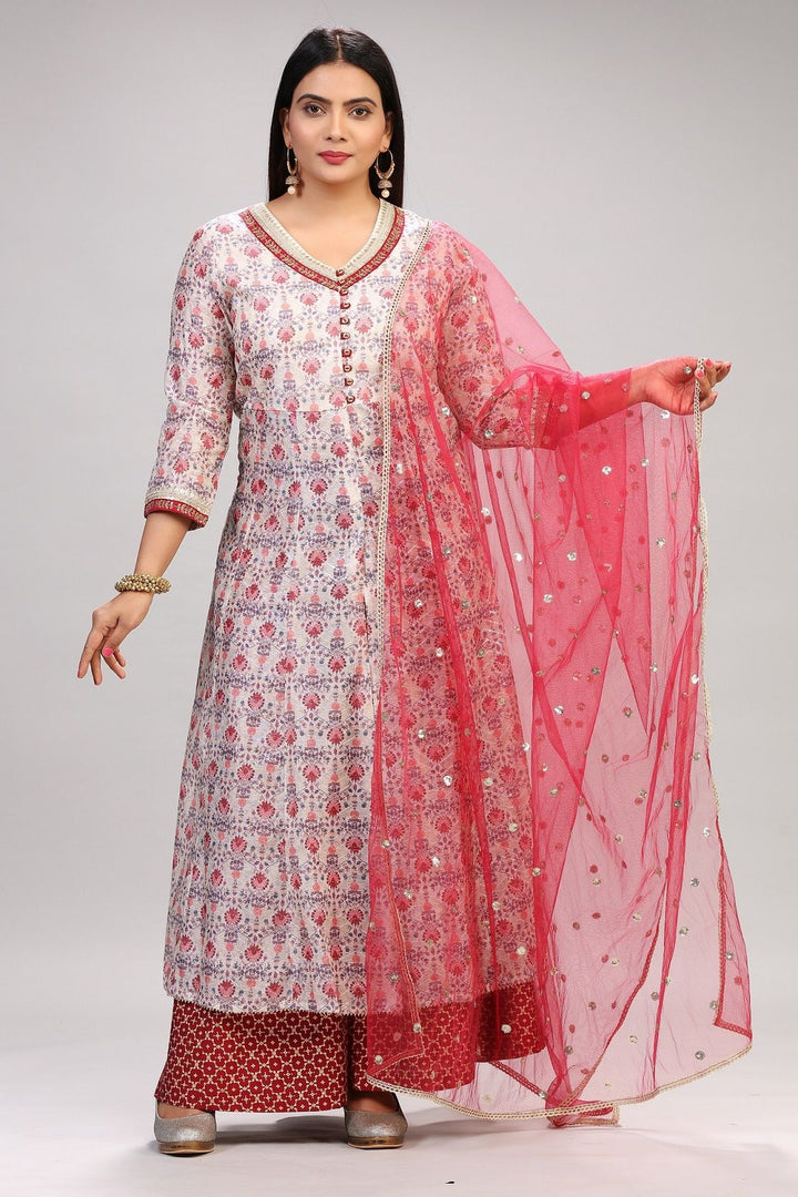 Buy Trendy Ethnic Wear for Women – Indian Dresses & Outfits Online ...